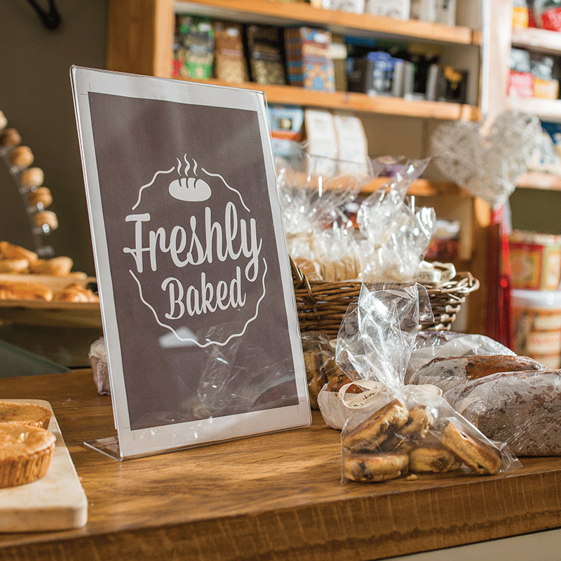 L-Shape Poster Holder Portrait – DWS Supplies